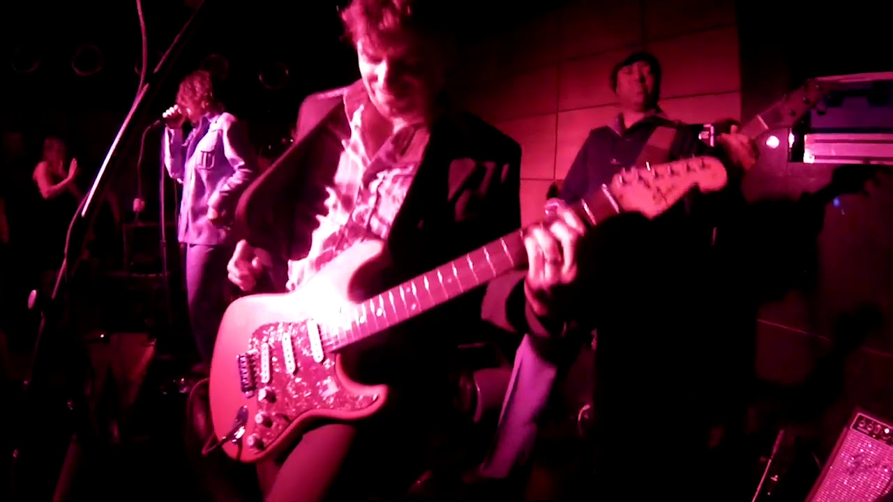 The Black Honkeys Band - Treat Her Like a Lady (Cornelius Bros ...