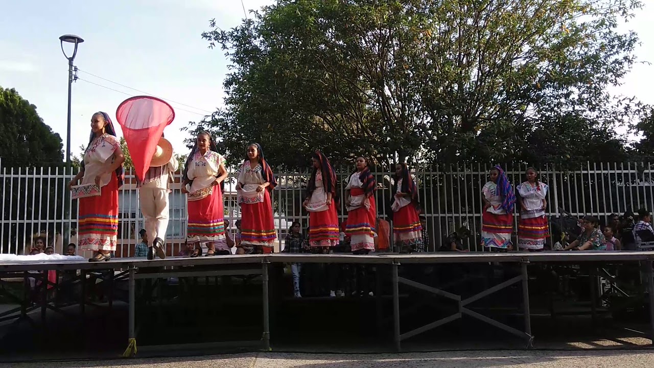 Madison baile folclórico mayo 2019, 5 - YouTube