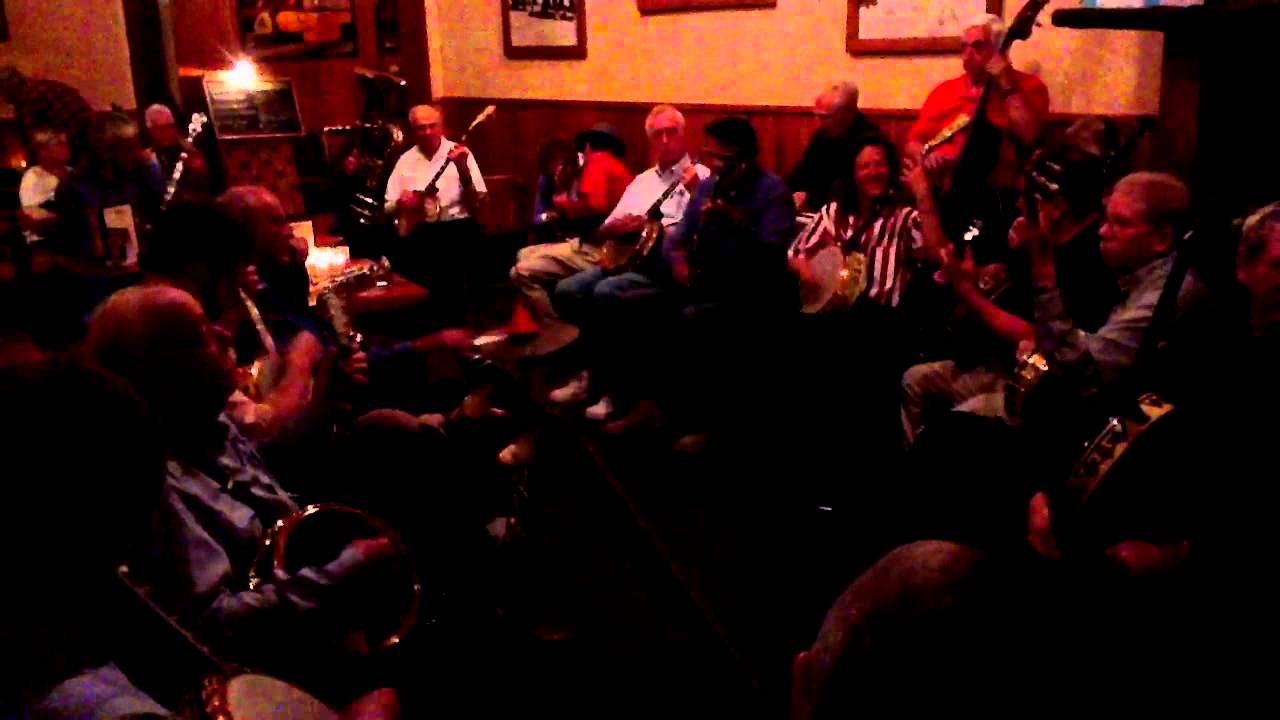 all of me ~~ goodnight Bill ~ http://MidwestBanjoFest.com 2 - YouTube