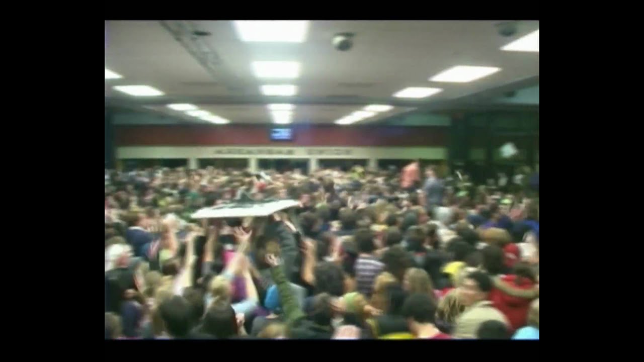 University of Arkansas Flash Rave 2009 - YouTube