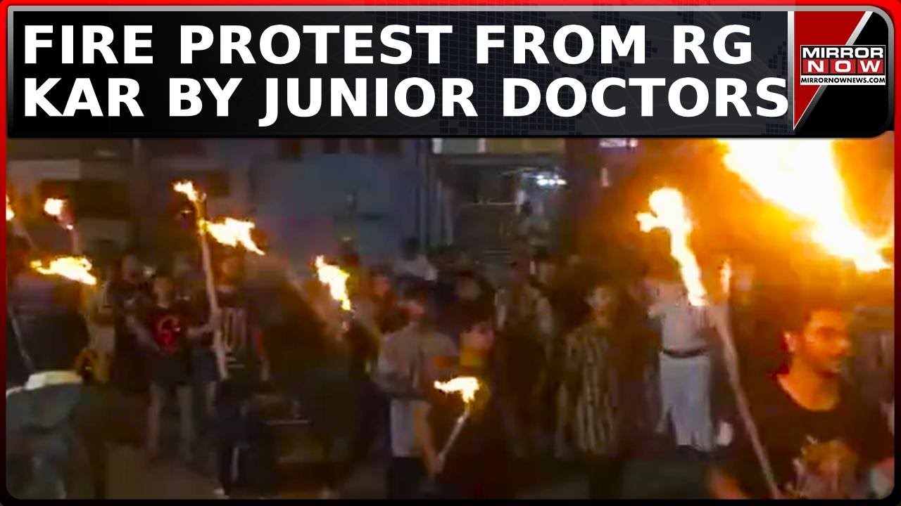 West Bengal Junior Doctors Front Organized Fire Rally From RG Kar ...