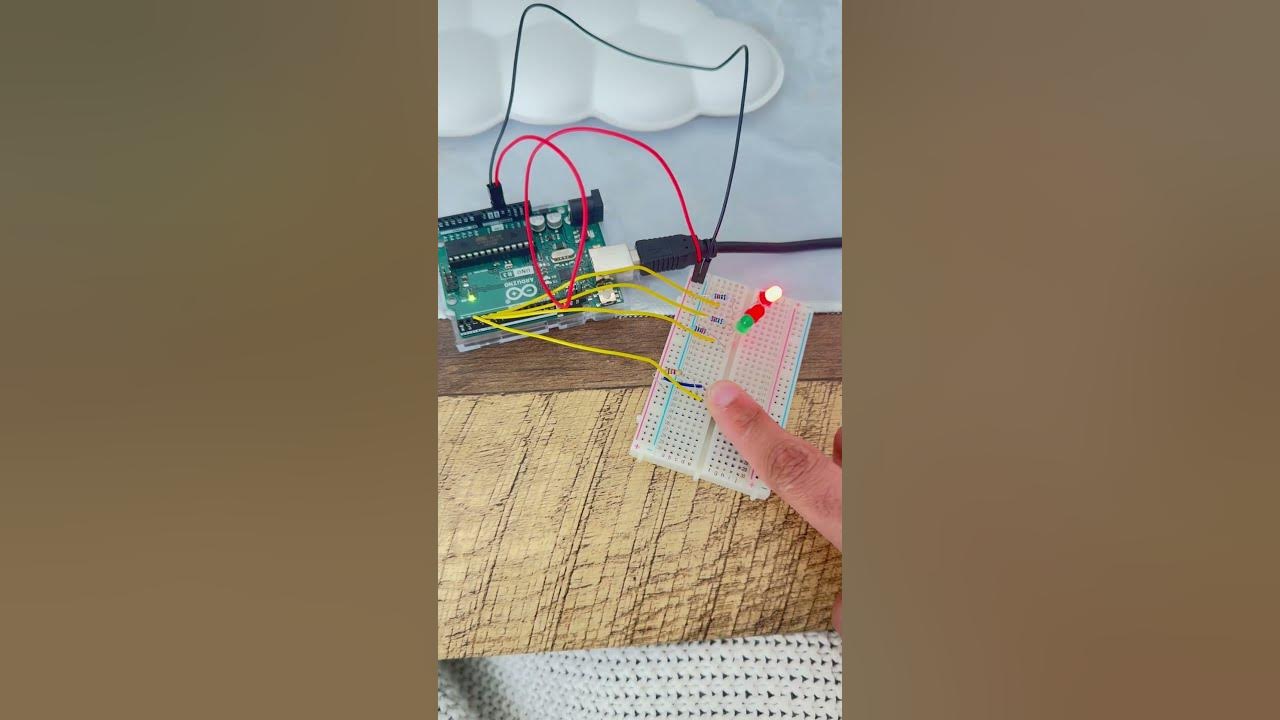 Arduino Circuit Spaceship Interface (HW 2) - YouTube