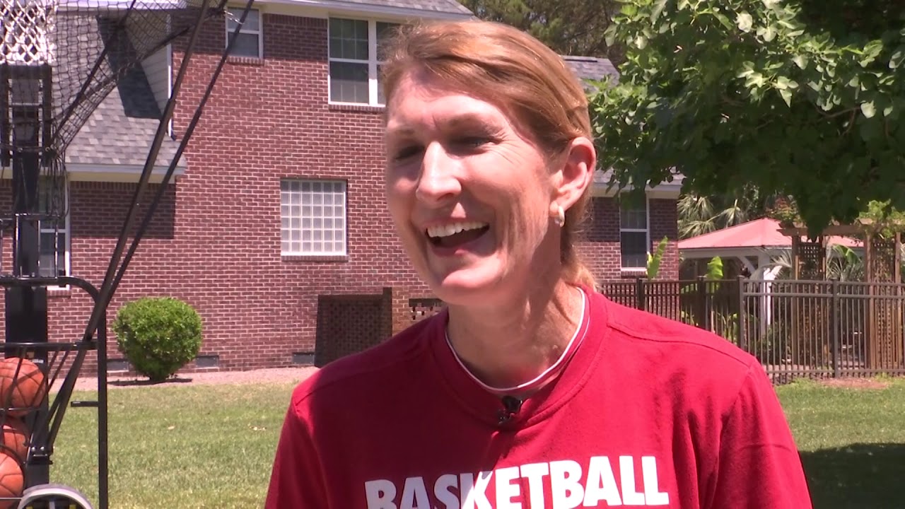 Debbie Antonelli's 24-hour Nothing But Net shooting marathon - YouTube
