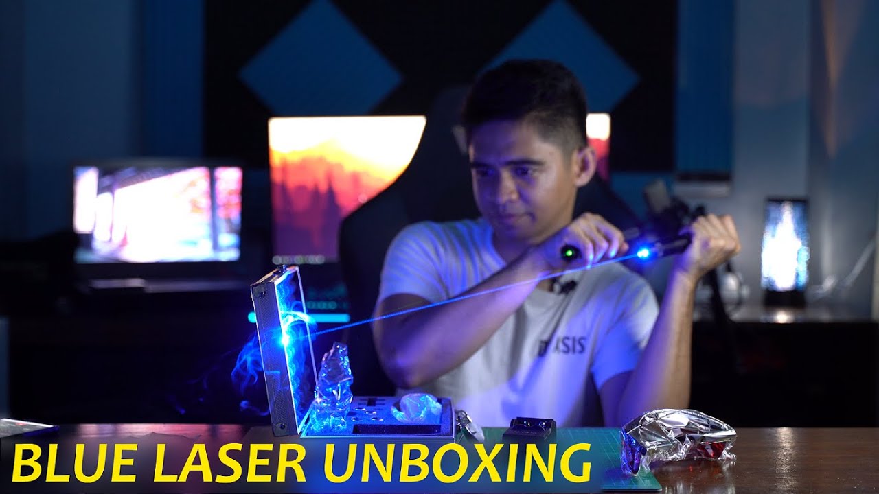 Blue Laser Pointer Unboxing and Testing! - YouTube