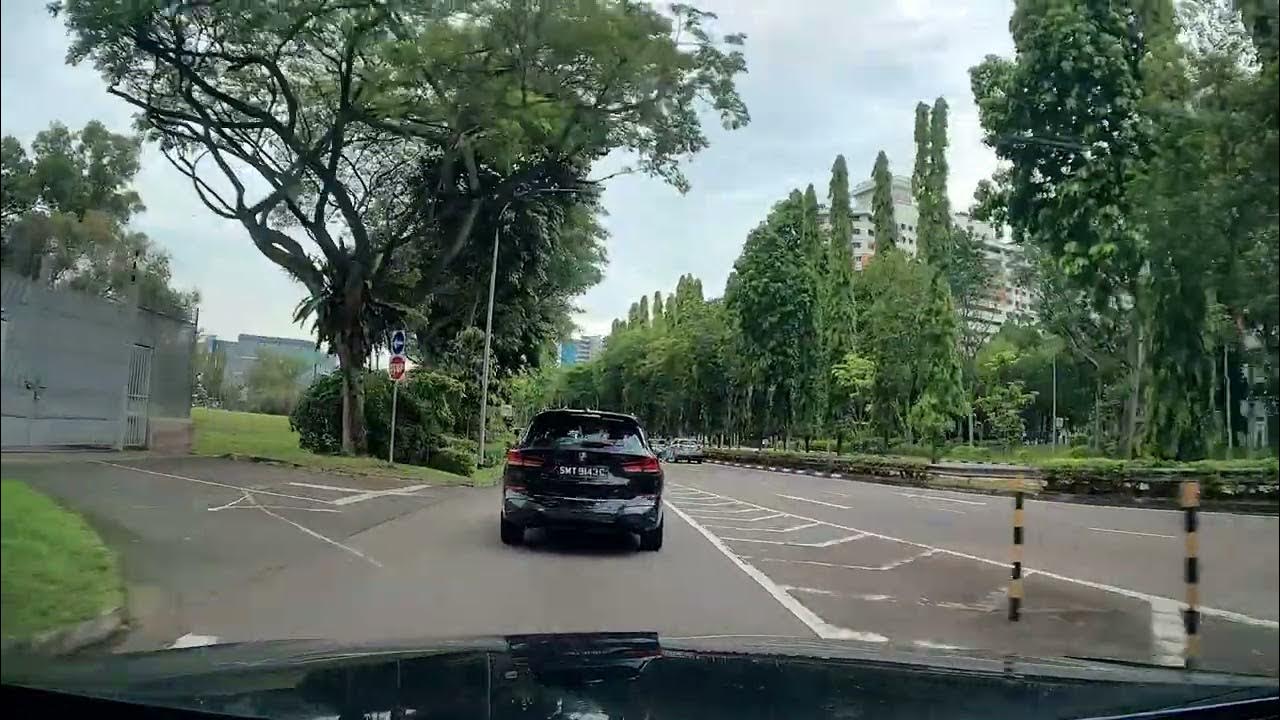 SMT9143C cannot keep to its own lane, inconsiderate driving - YouTube