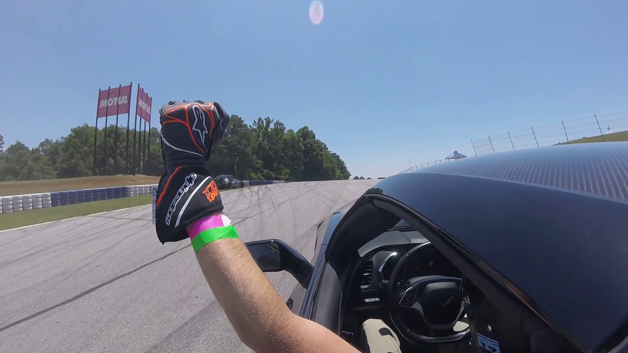 Some cars off track Road Atlanta - YouTube
