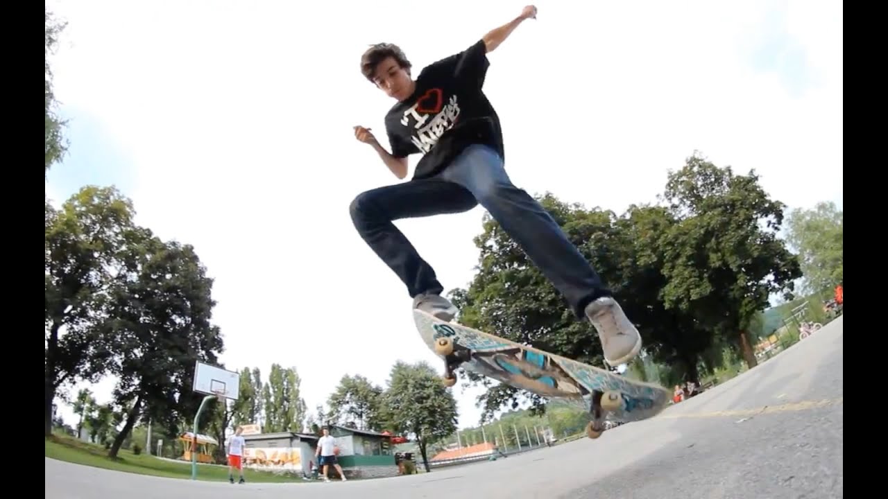 DOLPHIN FLIP SKATE SUPPORT - YouTube