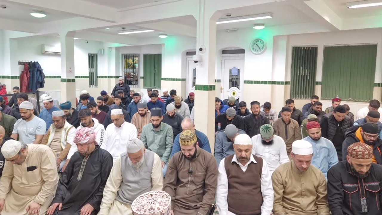 9th Namaz E Taraweeh Reading Islamic Centre UK 2023 - YouTube