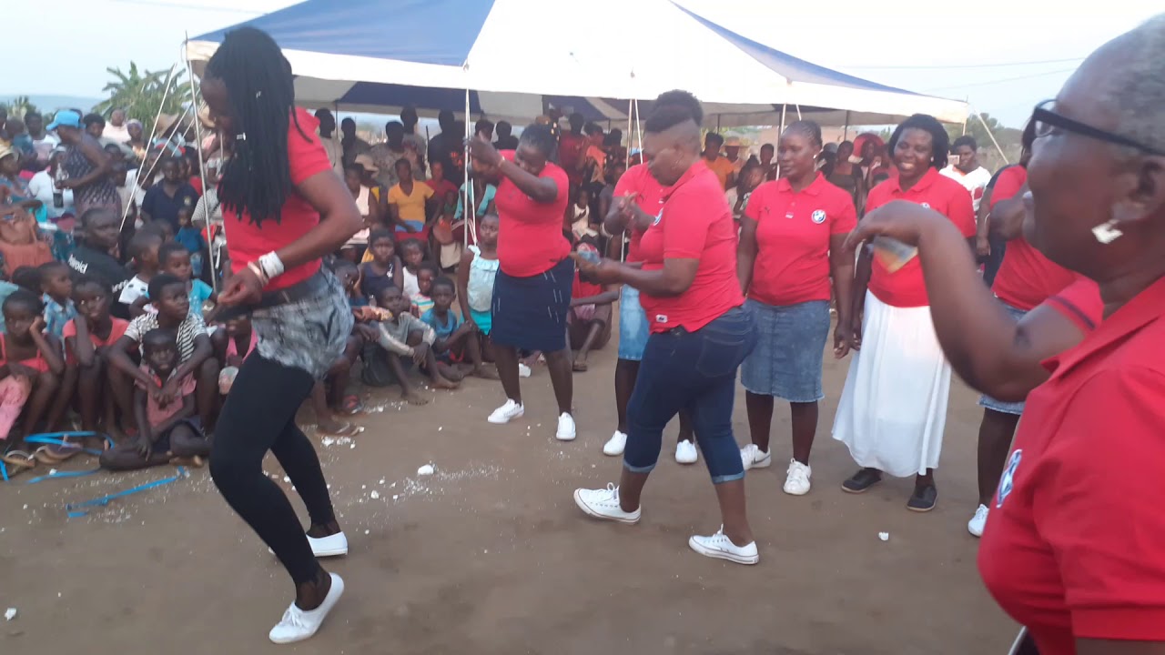 Musasa muimbi - YouTube