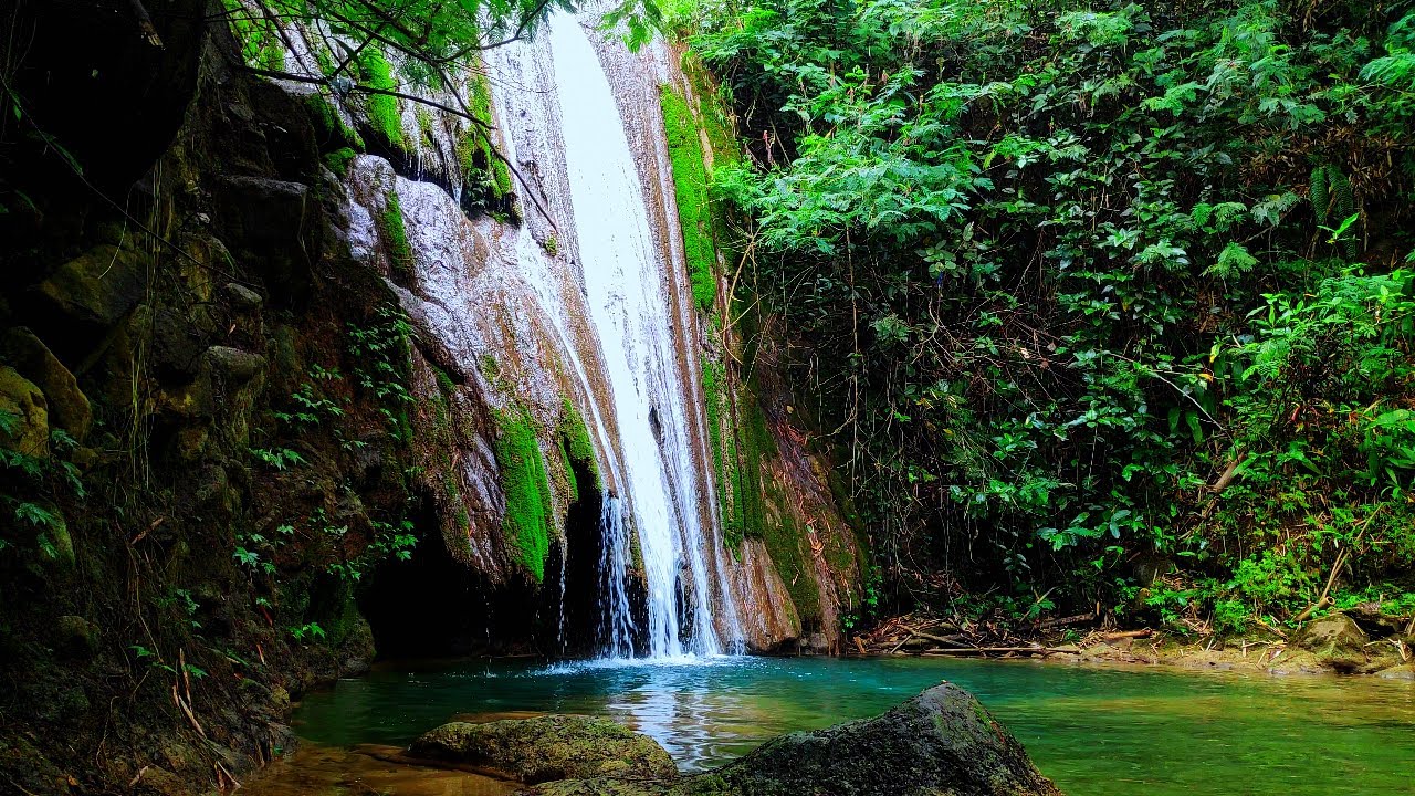 Relaxing Music for Stress Relief Waterfalls - Sound of a Rushing ...