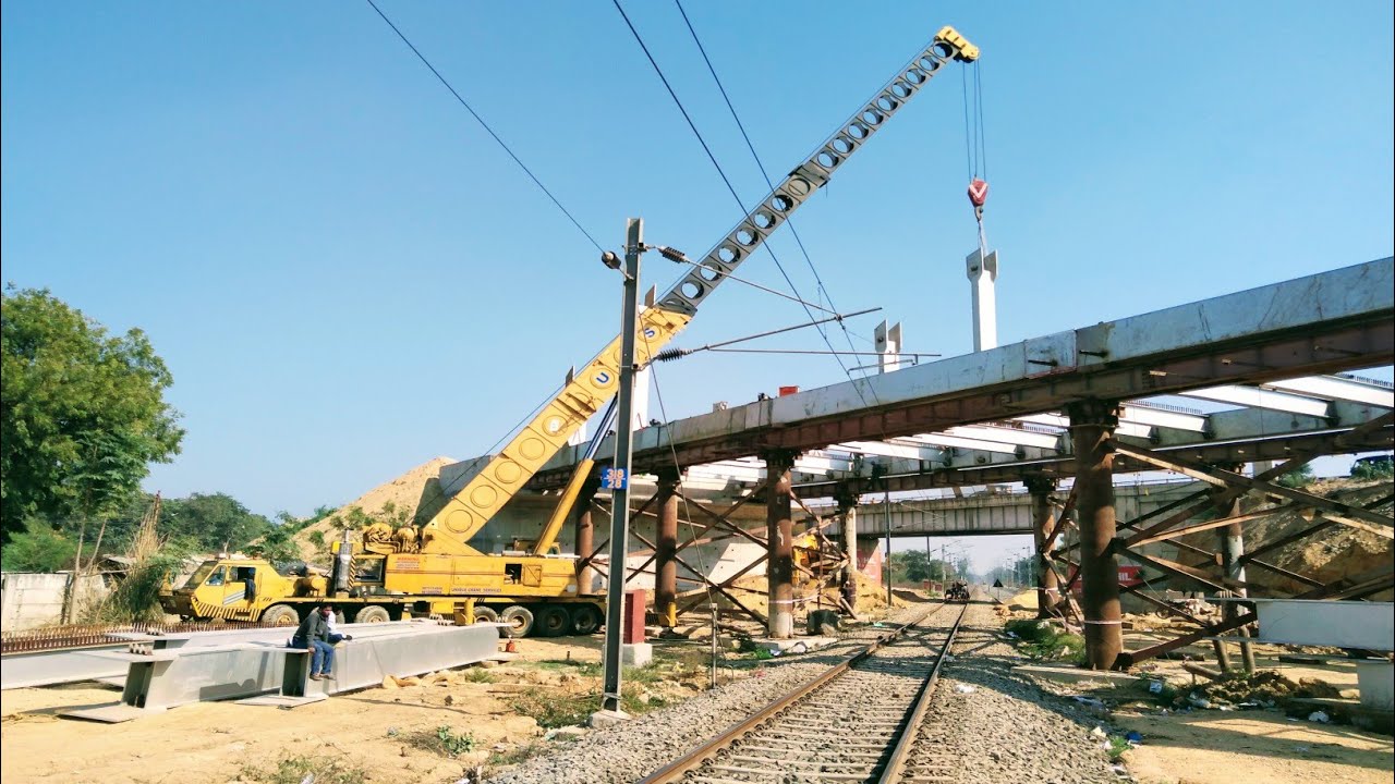 प्रयागराज झूसी रेलवे पुलिया निर्माण कार्य । Jhusi Railway Station ...
