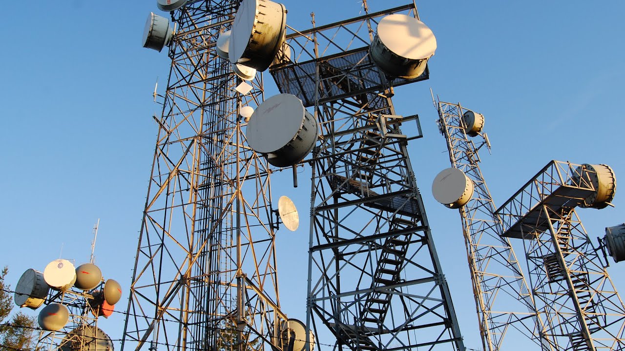 KCIT Radio Shop - YouTube