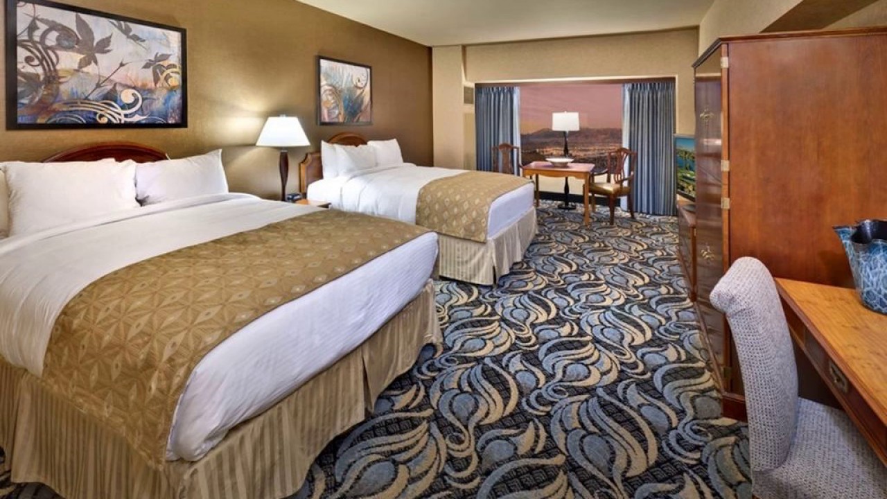 Nugget Casino Resort - Hotel in Sparks (Nevada), United States - YouTube