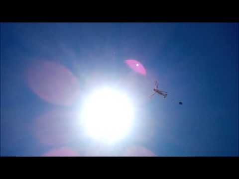 Alçak Geçiş Yapan Helikopter (HD - 1080p)