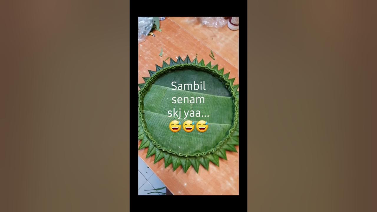Nampan tumpeng dari daun pisang yang unik dan bagus - YouTube