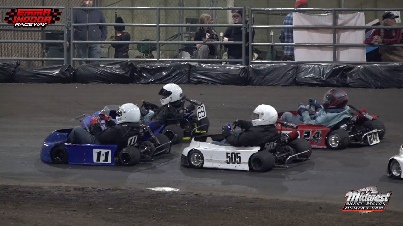 Heat Races - Emma Indoor Raceway - Kart Racing - 21 December 2024 - YouTube