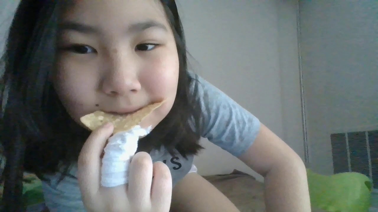 Eating chips and talking to the cam! - YouTube