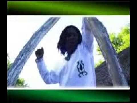 Amagcokama - Uyoz'amthande - YouTube Music
