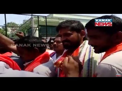 Face-Off at Nomination: BJP's Arindam Roy And BJD's Prashant Behera ...