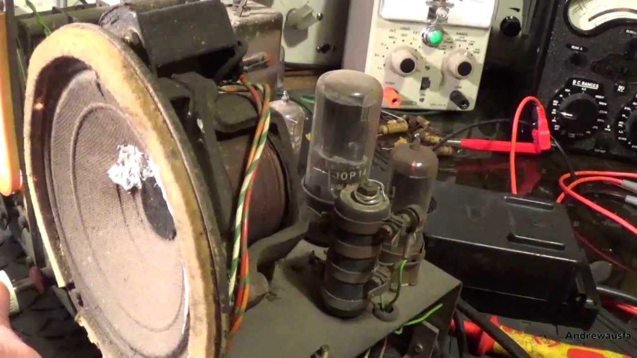 Ultra U431 valve radio - YouTube
