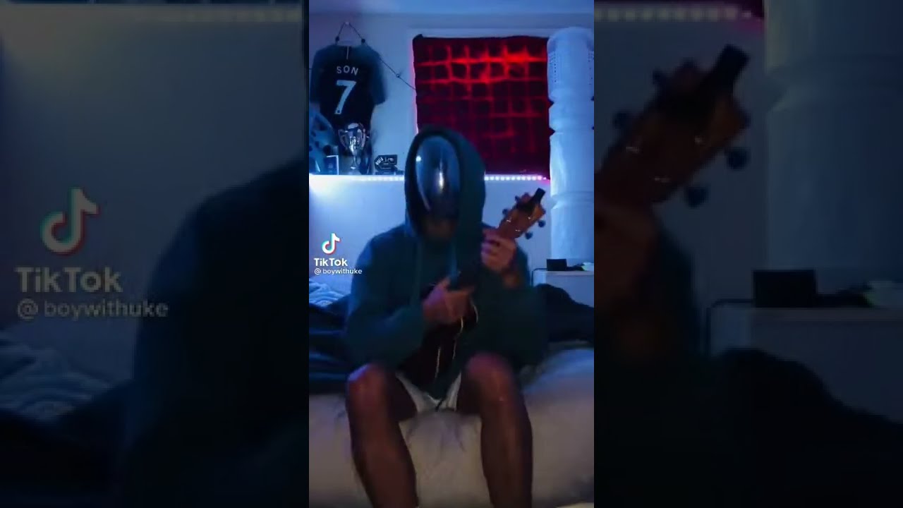 BoyWithUke - It's Friday! Chords - Chordify