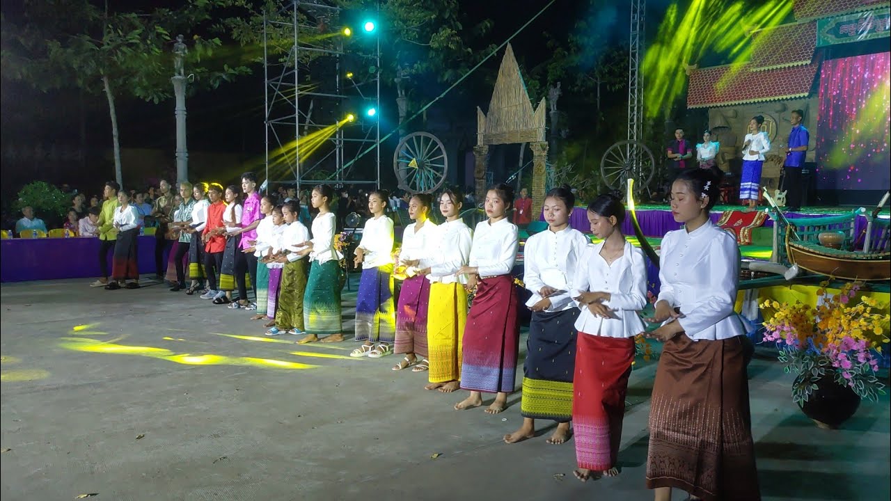 ចម្រៀងខ្មែរកម្ពុជាក្រោម។ - Chom Reng Khmer Kampuchea krom. 1 - YouTube