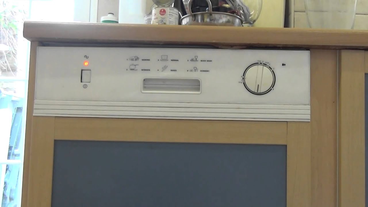 Bernstein Group PLC (servis) Dishwasher : Programe 4 : Rinses (2 of 3 ...