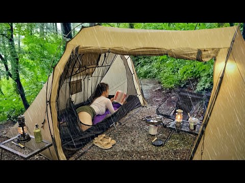 Şiddetli yağmurda yalnız kamp - ani şiddetli yağmur çadırı, rahatlatıcı, ASMR
