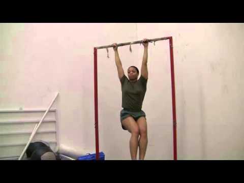 Hanging Oblique Knee Raises - YouTube