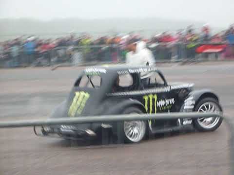 Terry Grant Stunt Show StuntFest 2011 - YouTube