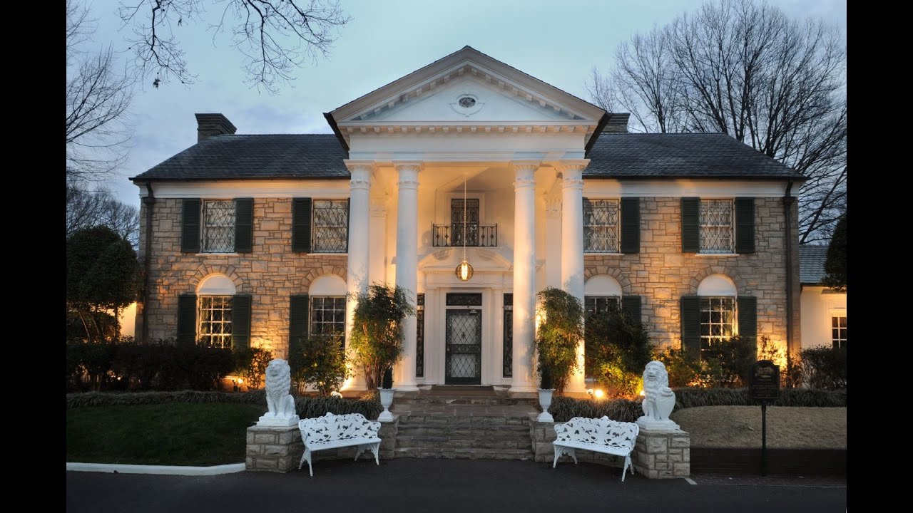 ELVIS PRESLEY'S GRACELAND 8/11/16 - YouTube