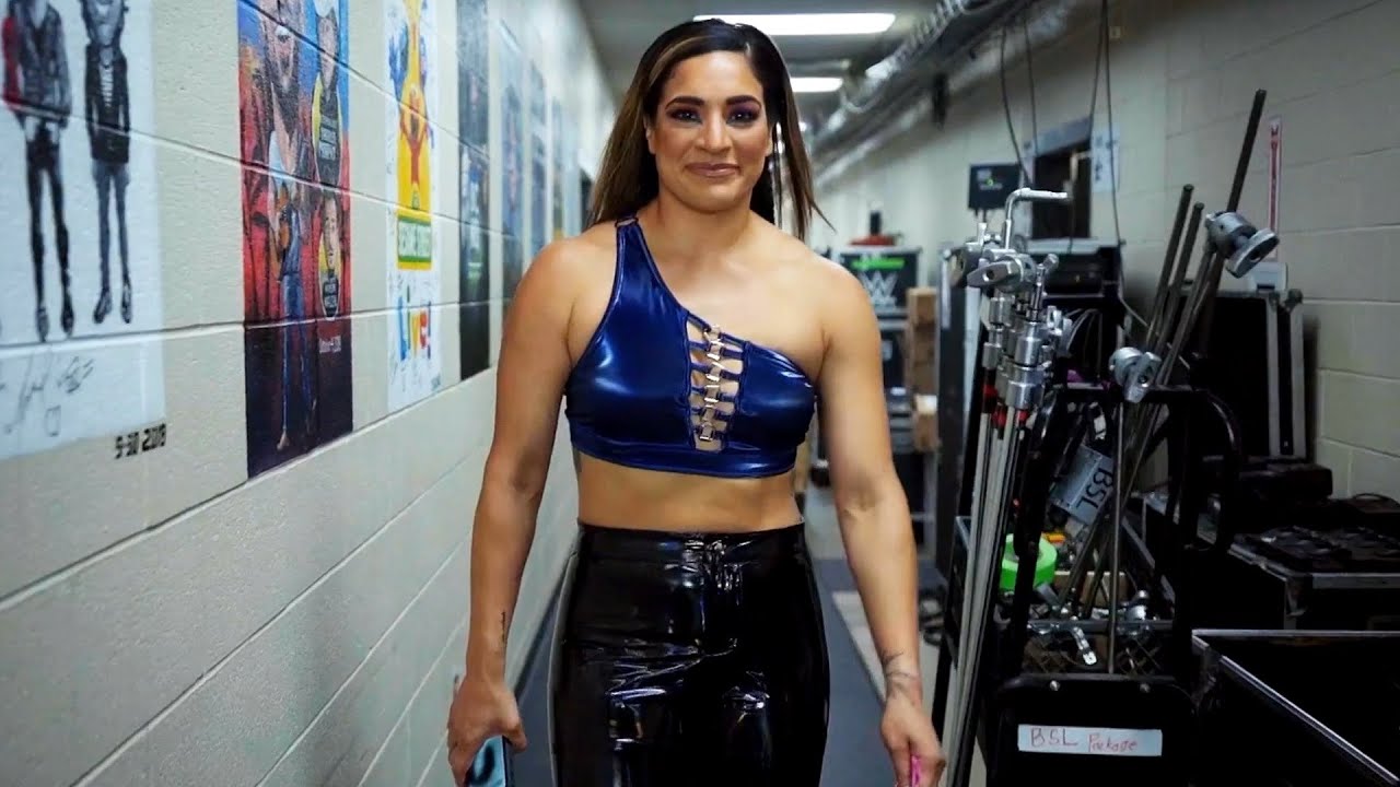 Raquel Rodriguez reflects on SmackDown debut - YouTube