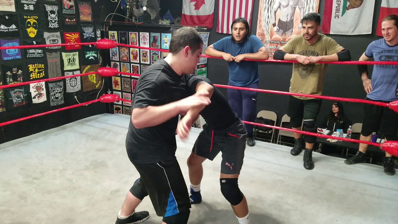 First time suplexes - YouTube