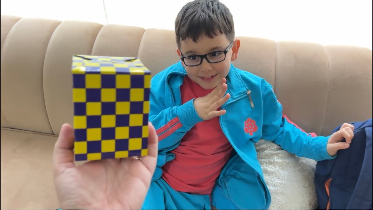 Yusuf okul dönüşü annesinin sürpriziyle karşılaştı😍 acaba sürpriz ...