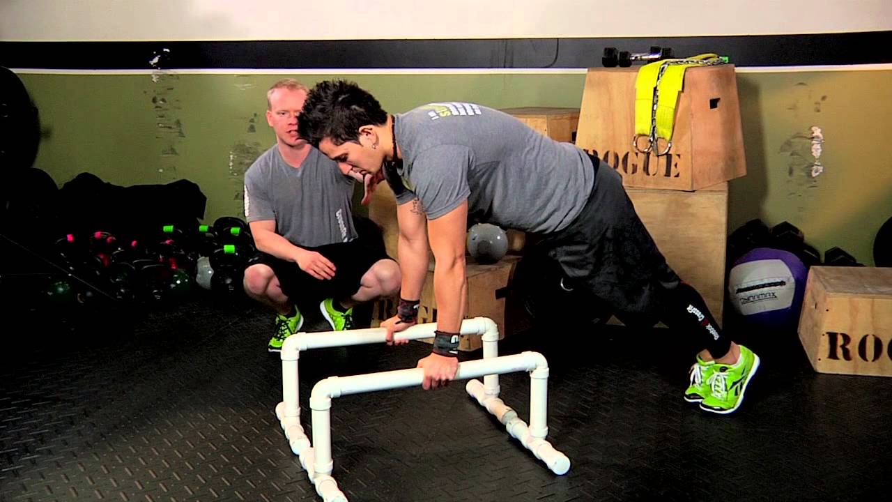 Crossfit Reach Pass Throughs - YouTube
