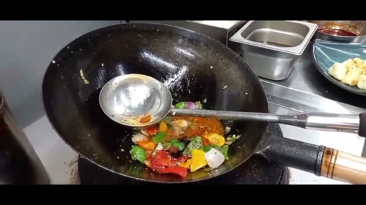 Chilli basil paneer - YouTube
