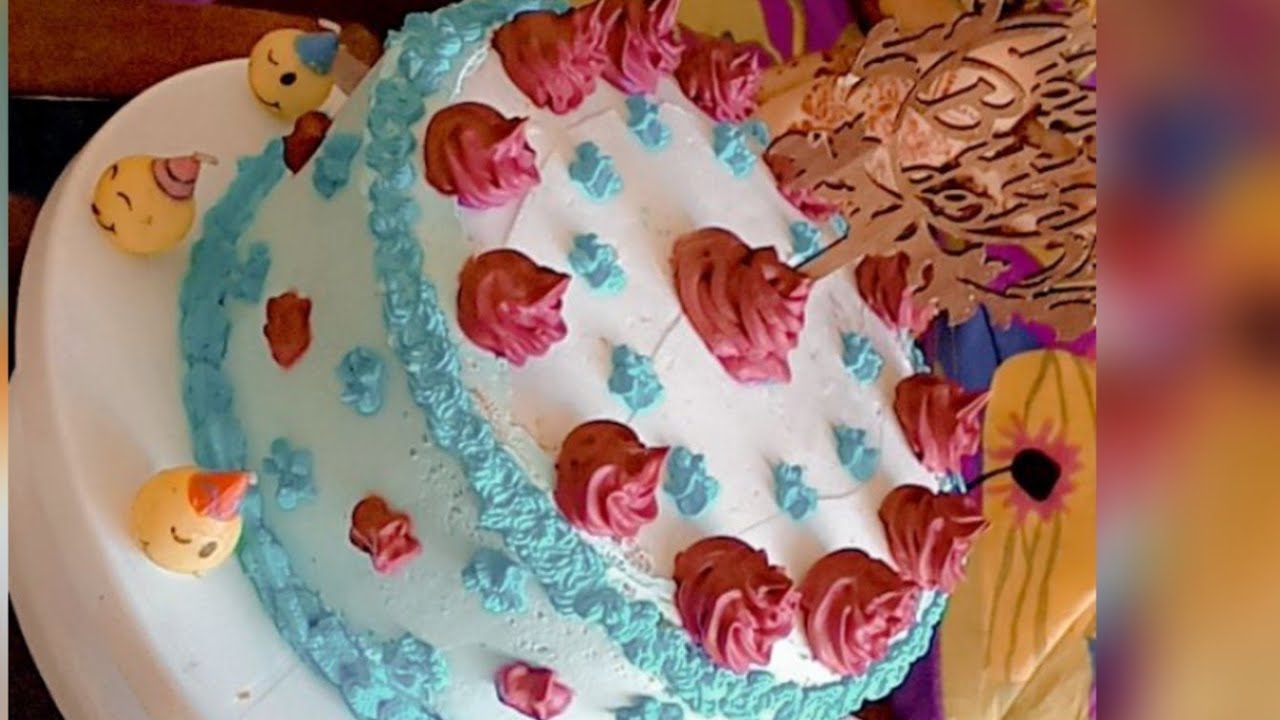 Vanilla cake| Cake Decorating| Birthday Cake| Recipe By Fatima's ...