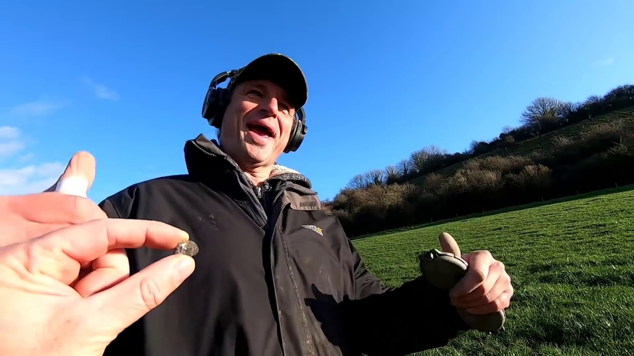 Metal Detecting UK 2020 - YouTube