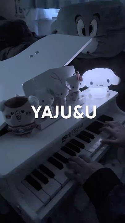 YAJU&U#初投稿 #トイピアノ #ピアノ - YouTube