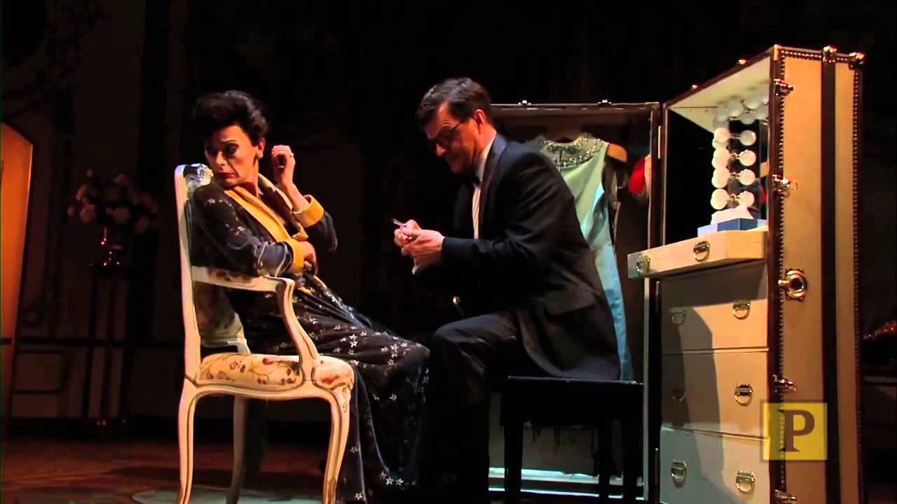 Highlights From "End of the Rainbow" - YouTube