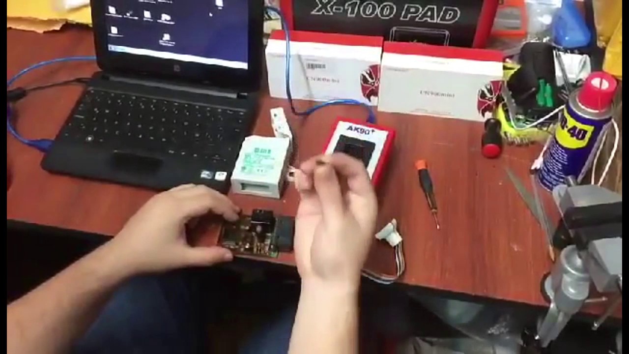 Ak90 programación bmw módulo EWS-3 - YouTube