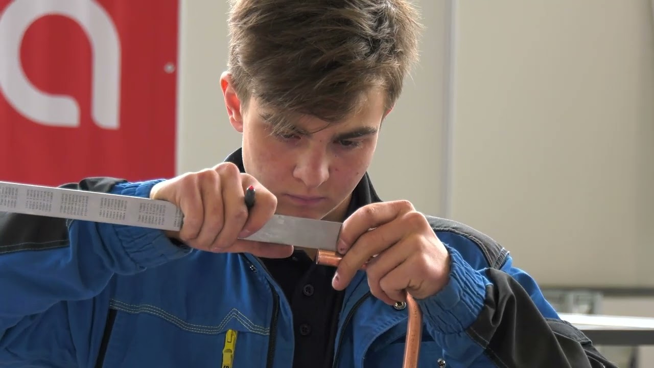 Instalatér 2022: Petr Valach - YouTube