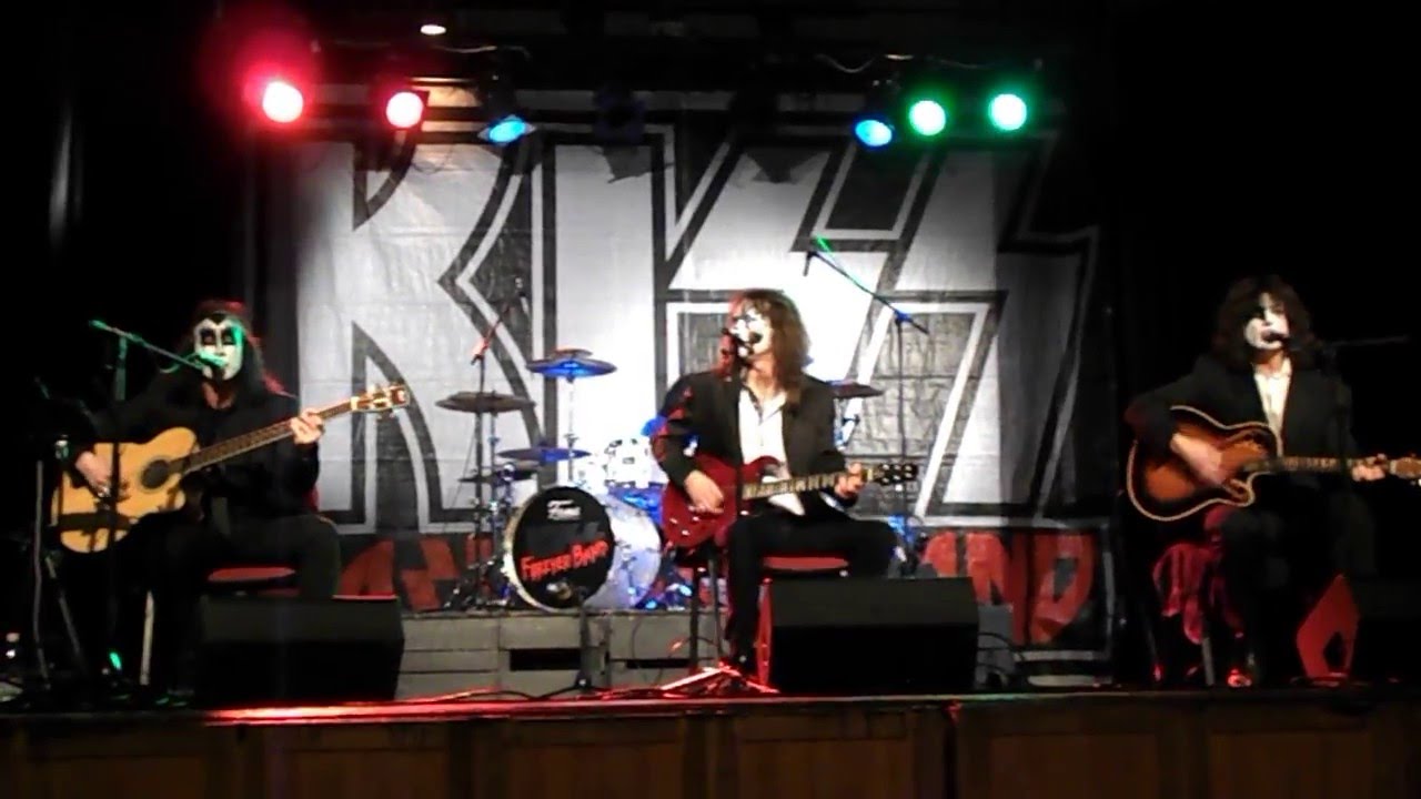 Kiss Forever Band - See you tonight, KÖSZI unplugged koncert - YouTube