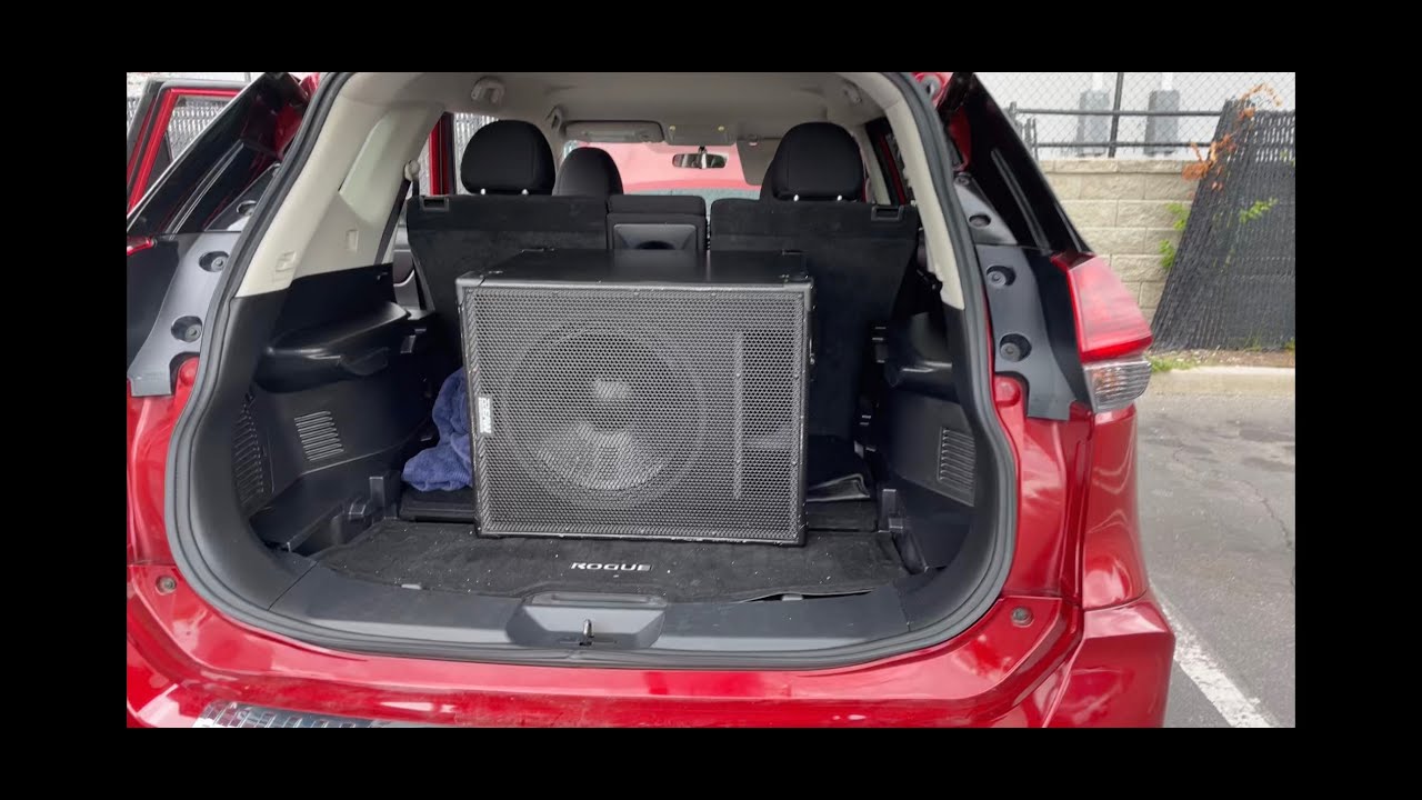 EAW SB 150 on a Taramps Smart 3k in a car. - YouTube