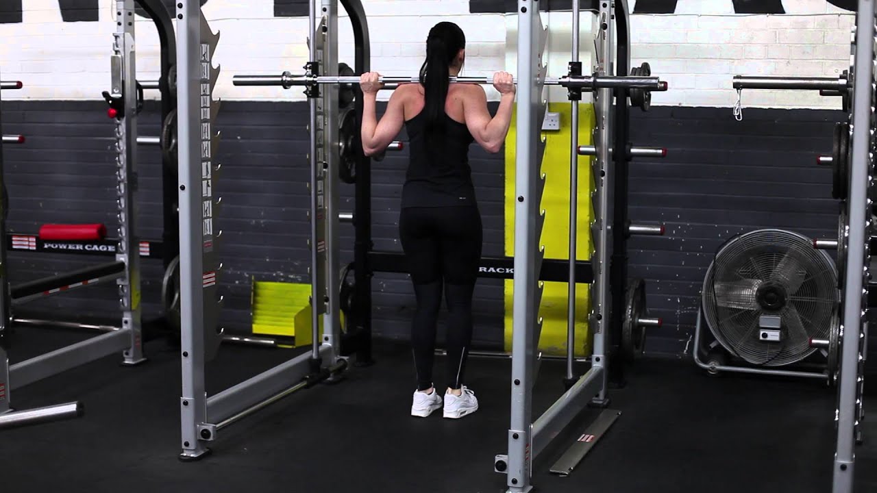 My PT Hub Exercise Library - Smith Machine Reverse Lunges - YouTube