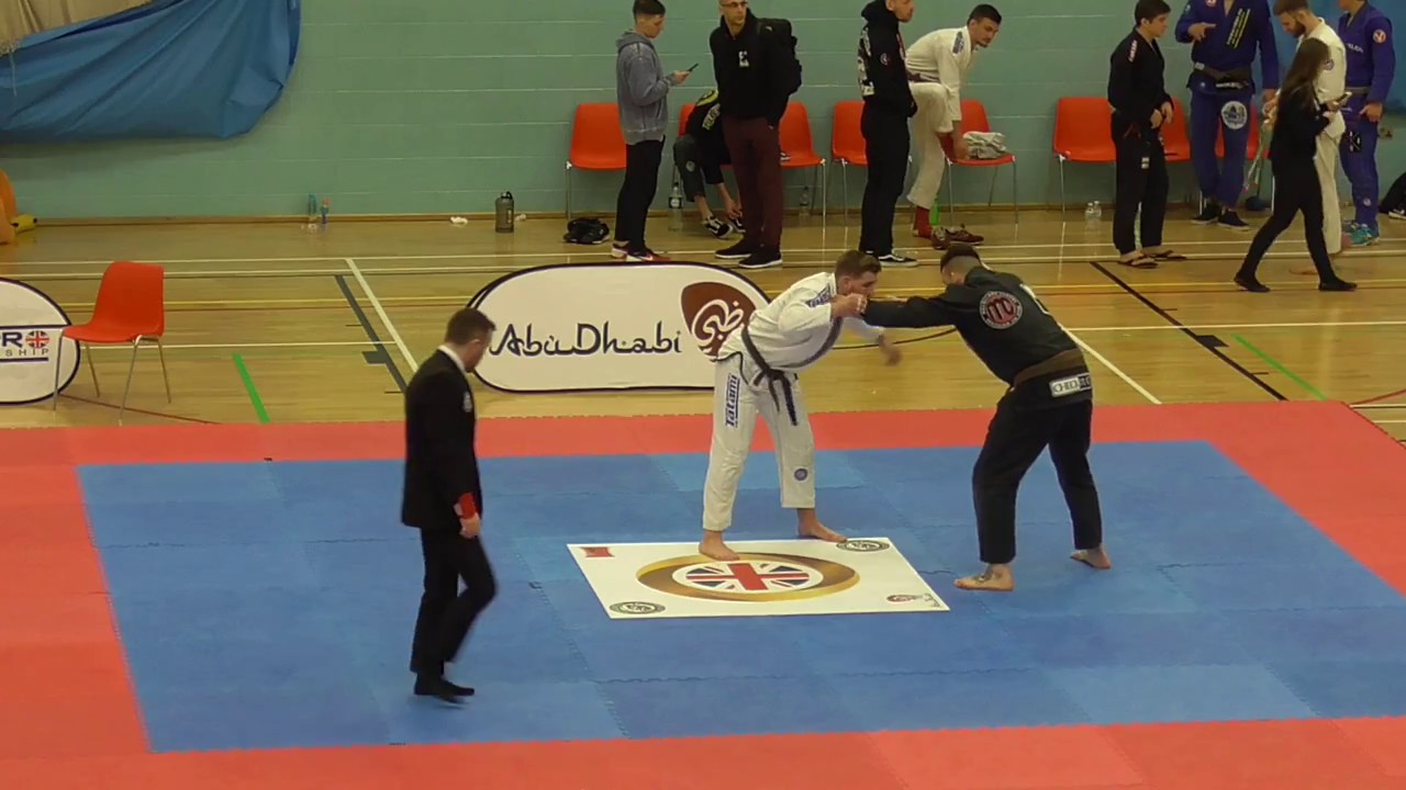 River Dillon vs James Halfhide - British National Pro 2018 - Brown ...