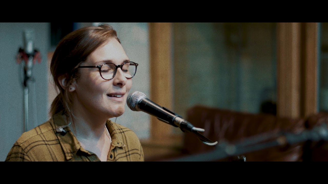 'SURRENDER' Becky Green - Live in the Wood Room, Real World Studios ...