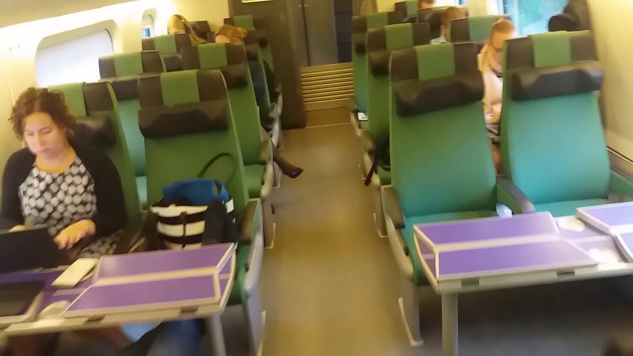 Täysi juna Suomessa - Fully-booked train in Finland - YouTube