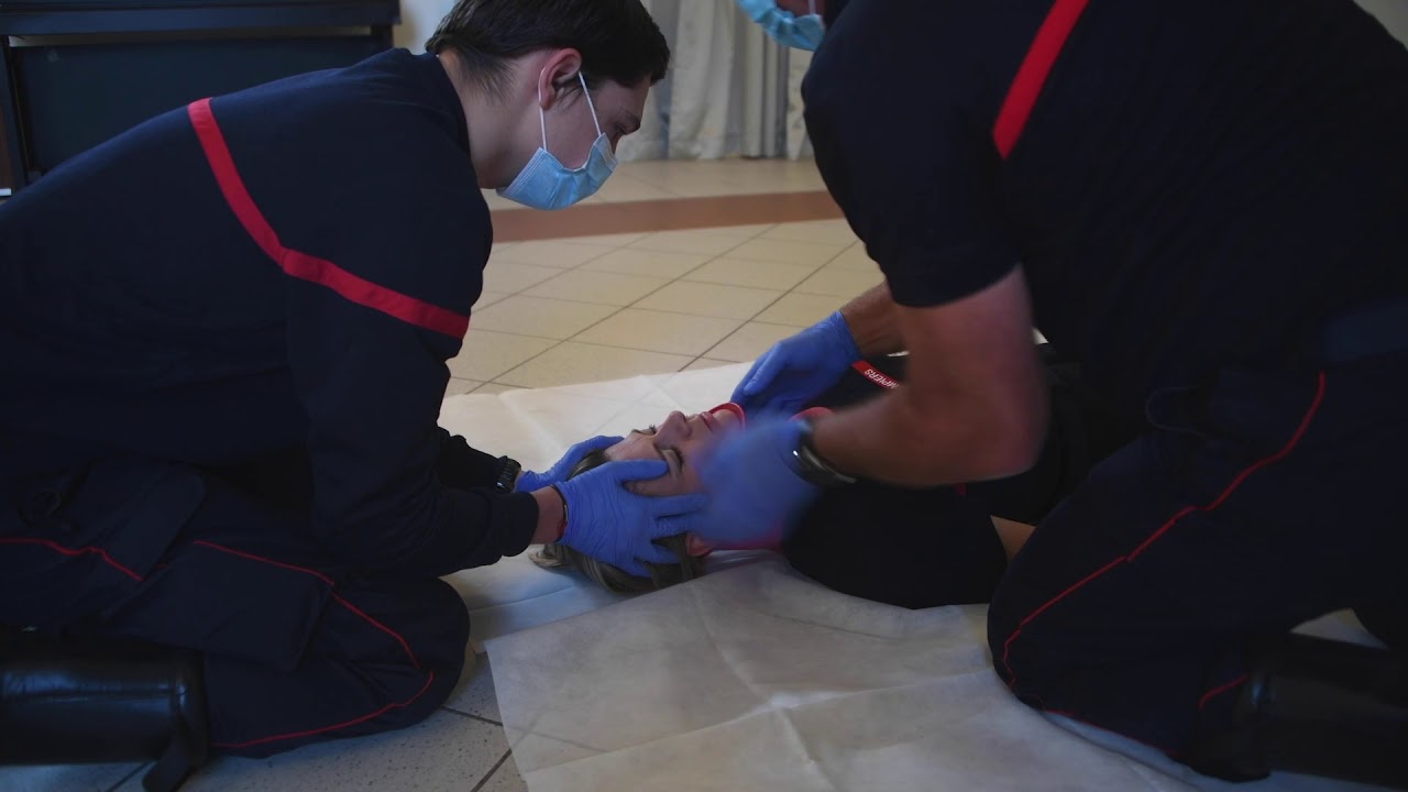 PLS à deux - YouTube