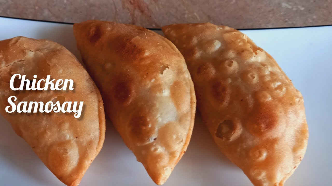 Chicken Samosa Recipe by Saba's Beginners Guide - YouTube